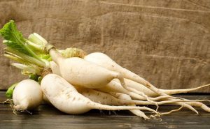 Nabo: 40 benefícios, informação nutricional e malefícios | Dr. Saúde