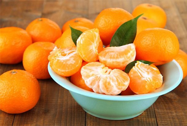 Tangerina fruta: 42 benefícios, informação nutricional e malefícios ...